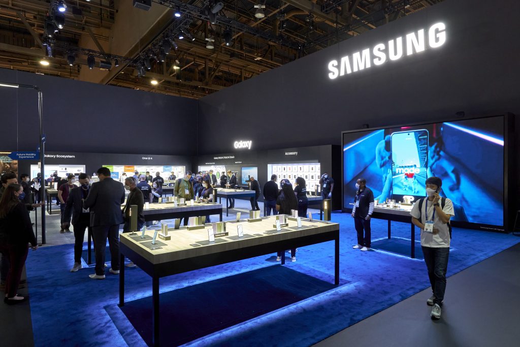 Samsung Electronics @ CES | MC².com