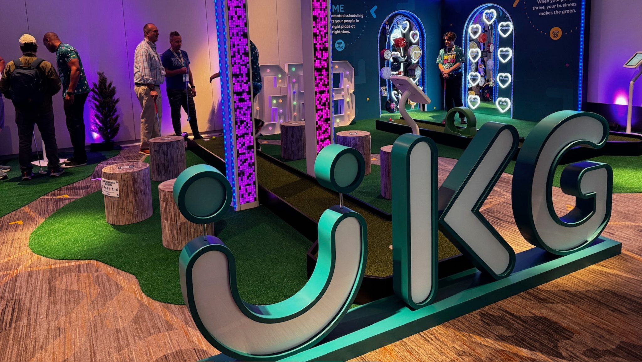 MC² – Latest in Trade Shows and Immersive Brand Experiences